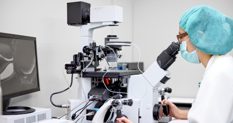 胞浆内精子注射/ICSI - IVF Canada